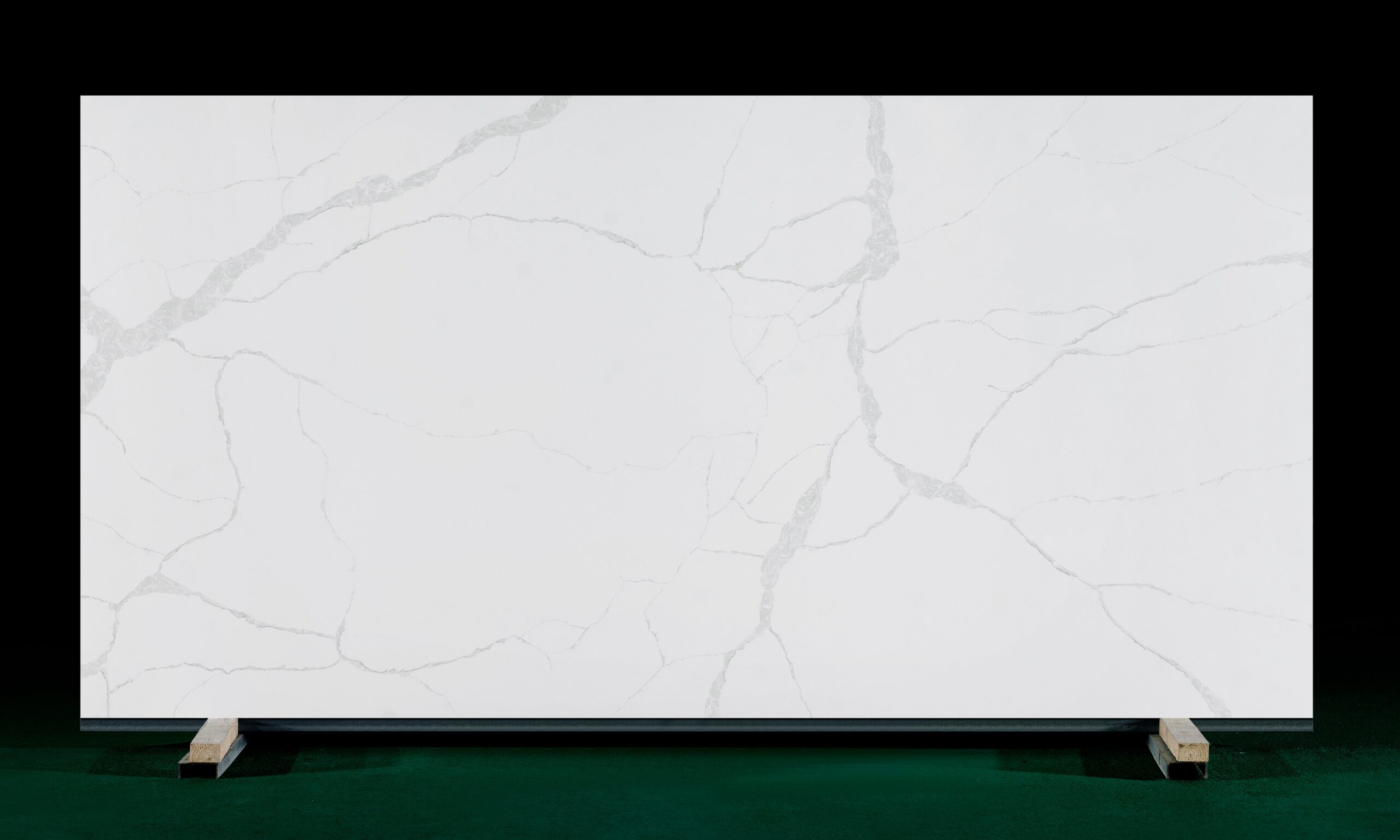 CSQ268 Calacatta Victoria – Caxstone Quartz